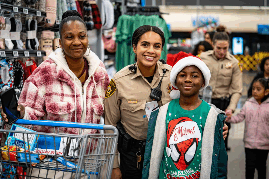 Spreading Holiday Cheer and Making a Difference to 325 Children - LVMPD ...